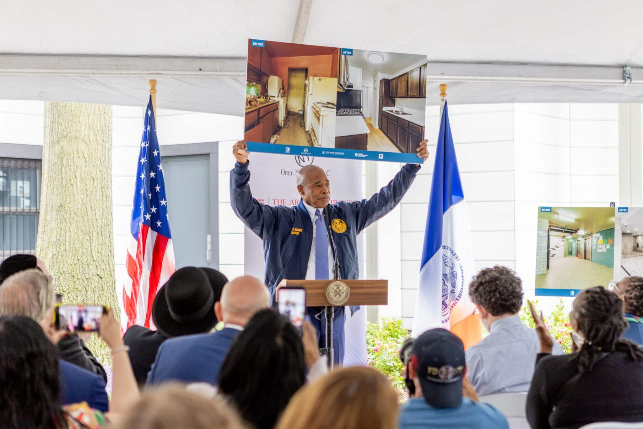 Ribbon-Cutting-Mayor - NYHC